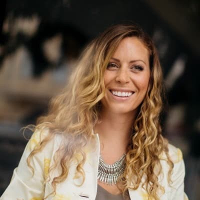 Management Mastery - Communicate with Influence by Jess Goldberg ...